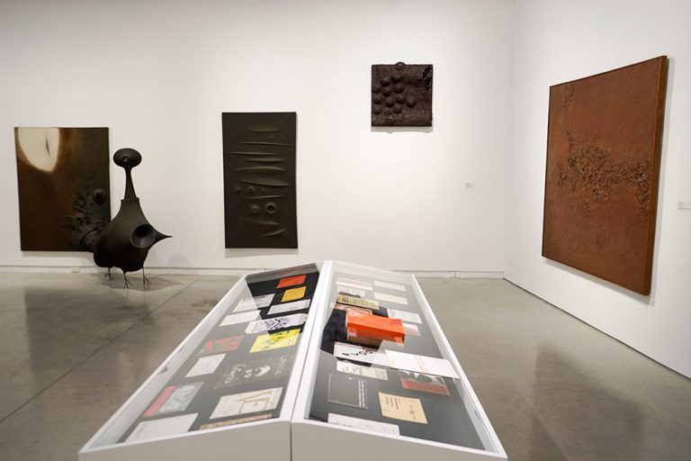 The Paradox at the Centre: Rhythms in the Themes of Argentine Art of ...